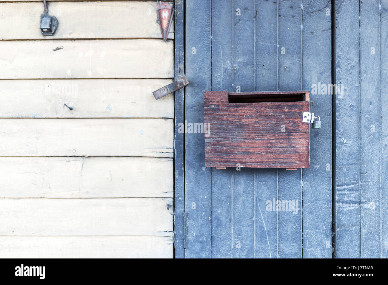 Vintage brown wood mailbox Stock Photo - Alamy