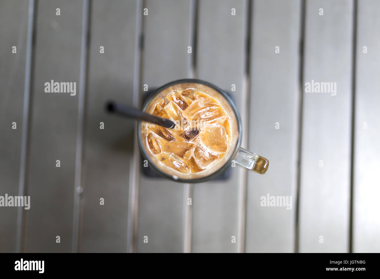 Big cup ice coffee hi-res stock photography and images - Alamy
