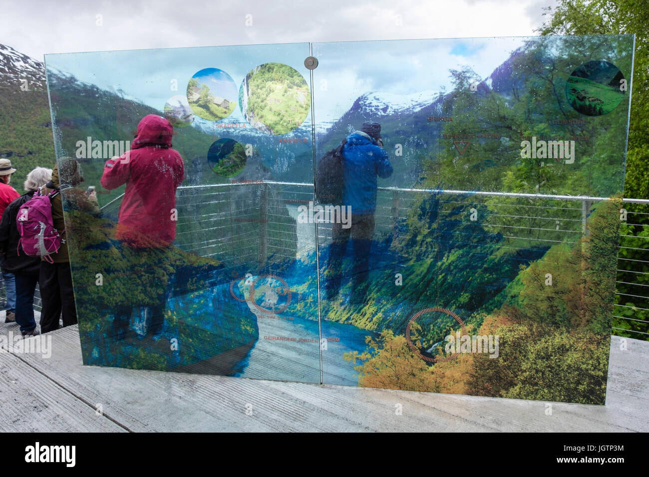 Heritage road sign hi-res stock photography and images - Alamy