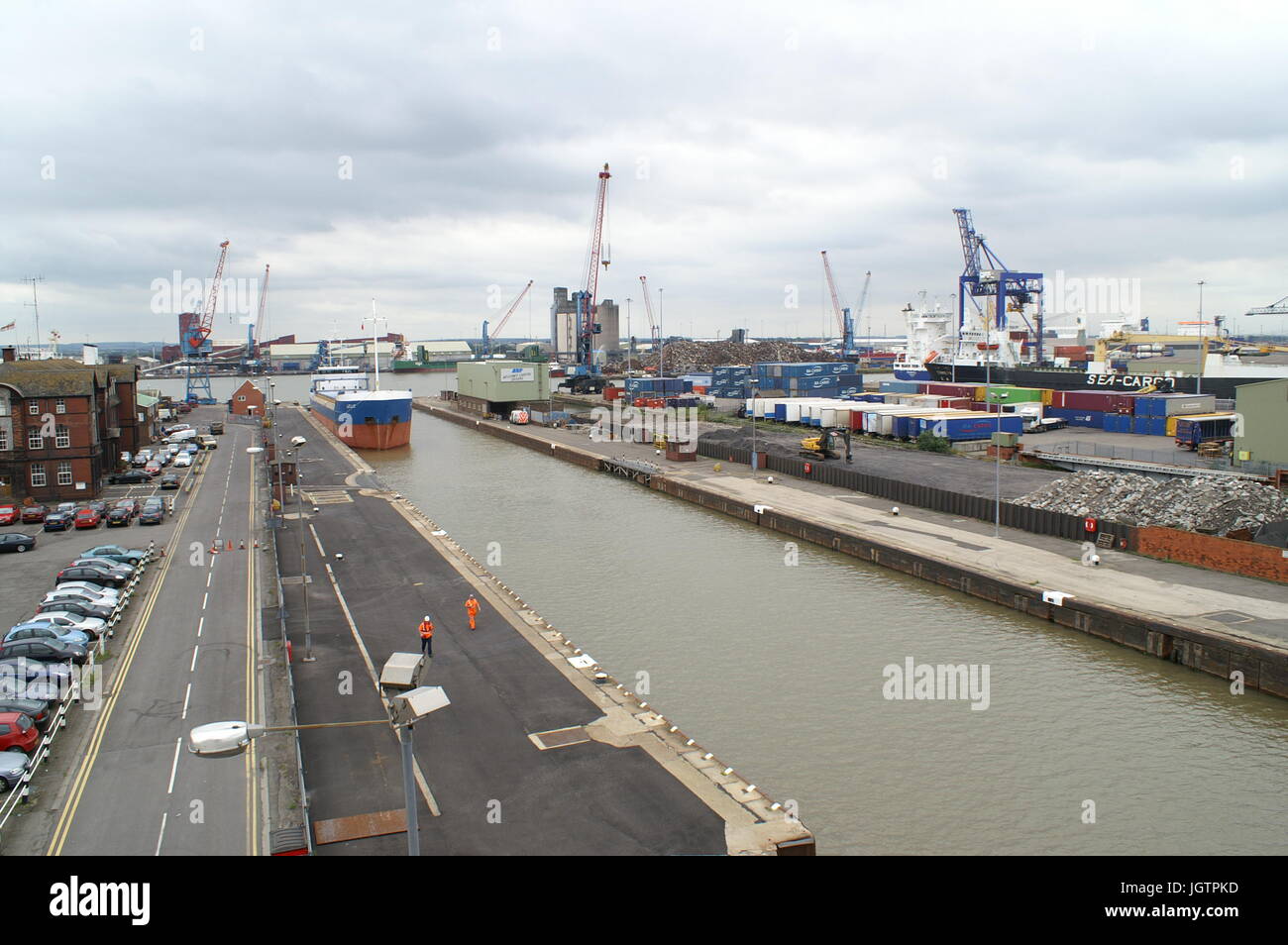 Immingham container terminal hi-res stock photography and images - Alamy