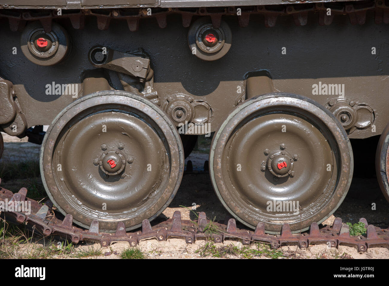 Tank chains hi-res stock photography and images - Alamy