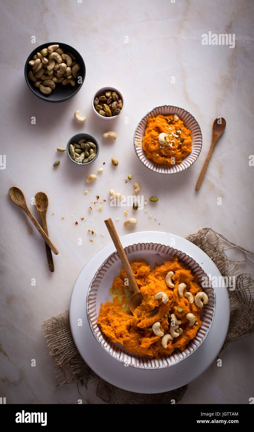 Carrot halwa indian dessert hi-res stock photography and images - Alamy