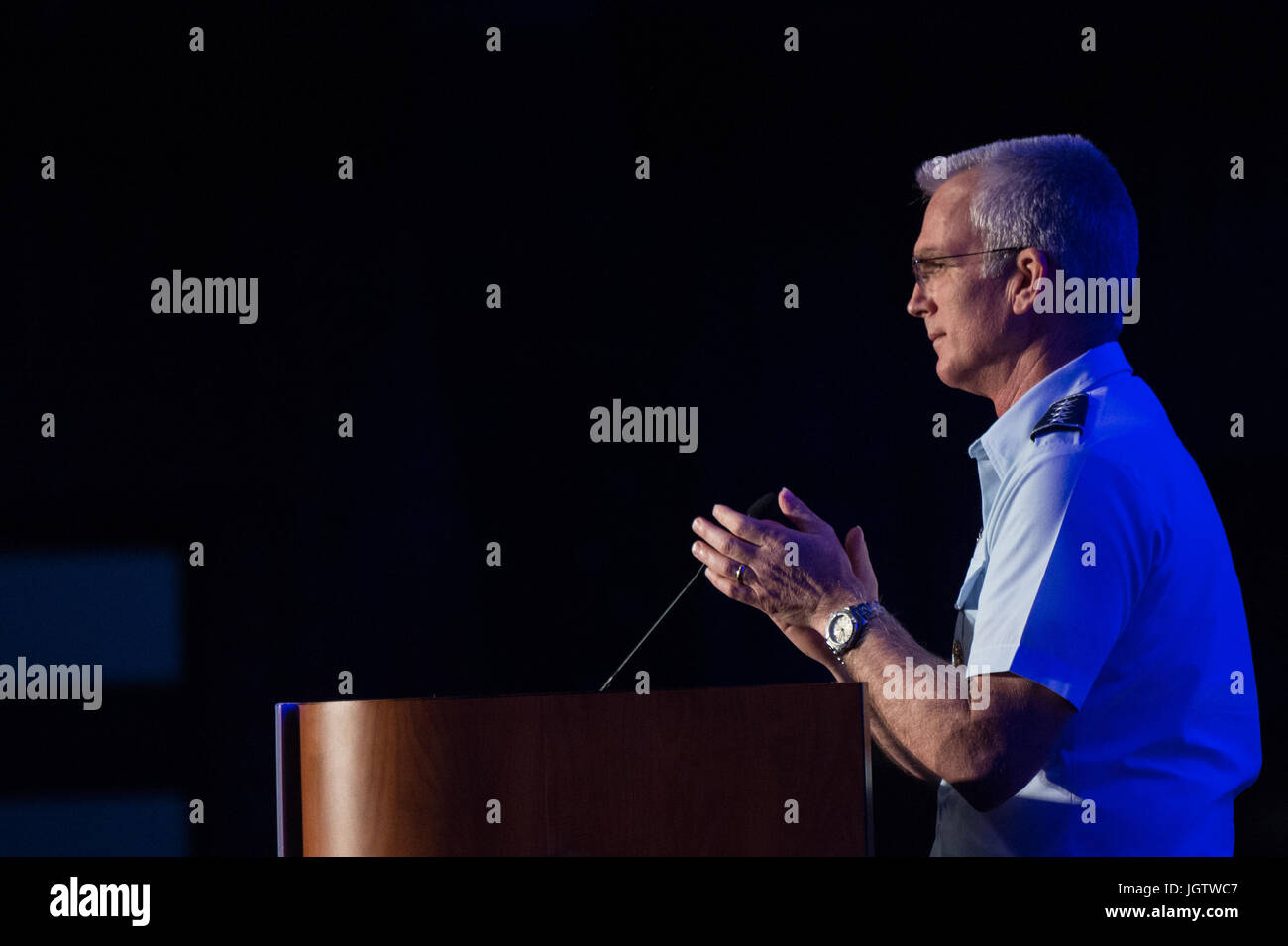 Gen paul j selva hi-res stock photography and images - Alamy