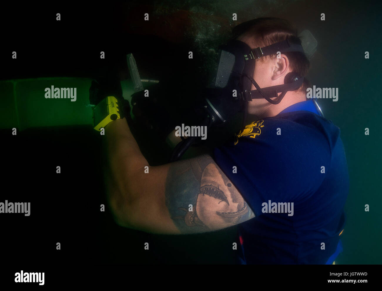 NAVAL STATION ROTA, Spain (June 22, 2017) Navy Diver 3rd Class Nick ...