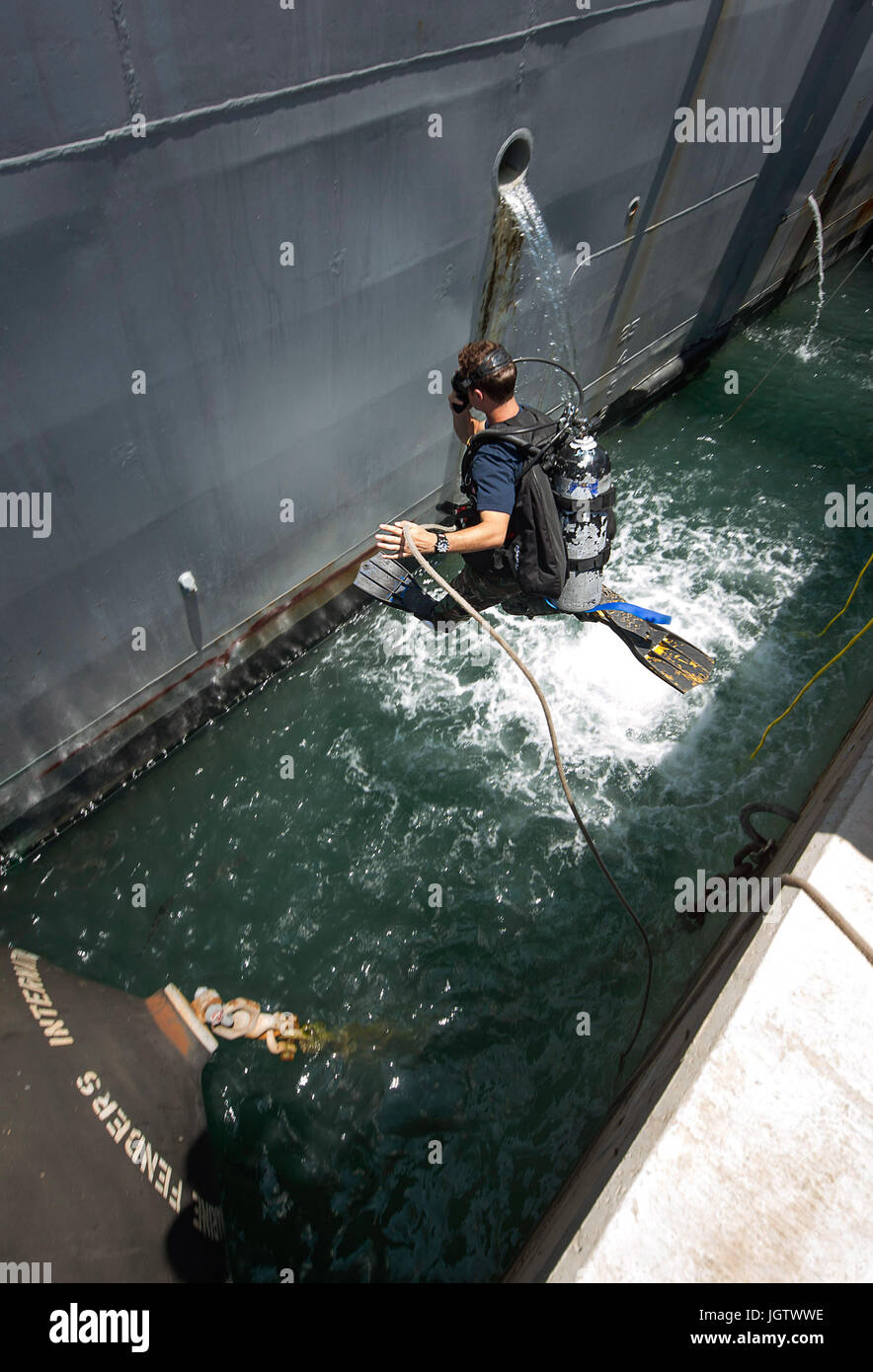 Technical diver ship High Resolution Stock Photography and Images - Alamy