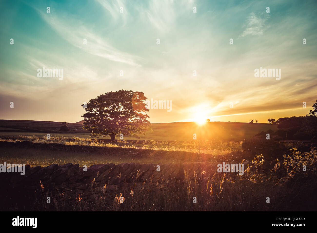 Moorland sunset hi-res stock photography and images - Alamy