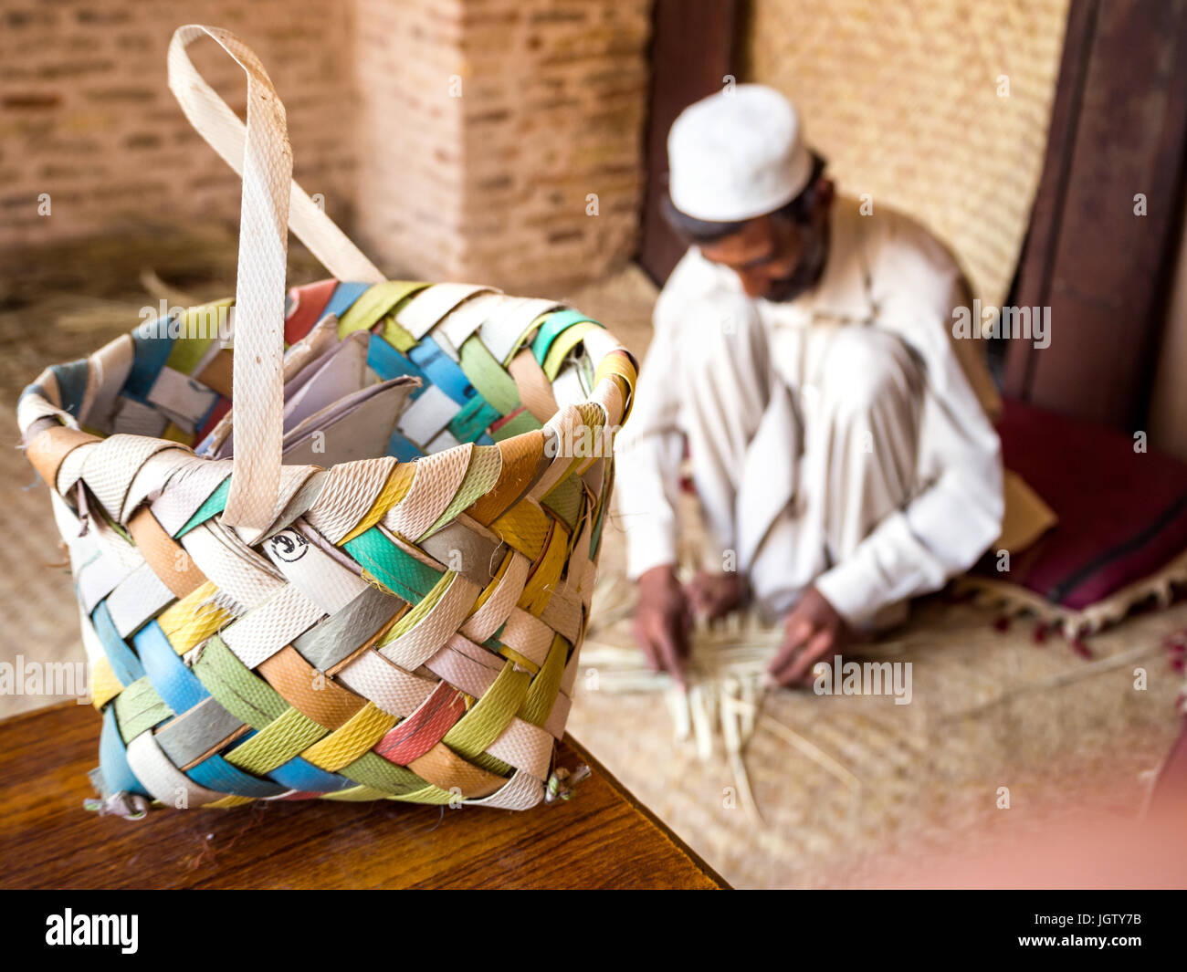 Pakistan handicraft hi-res stock photography and images - Alamy