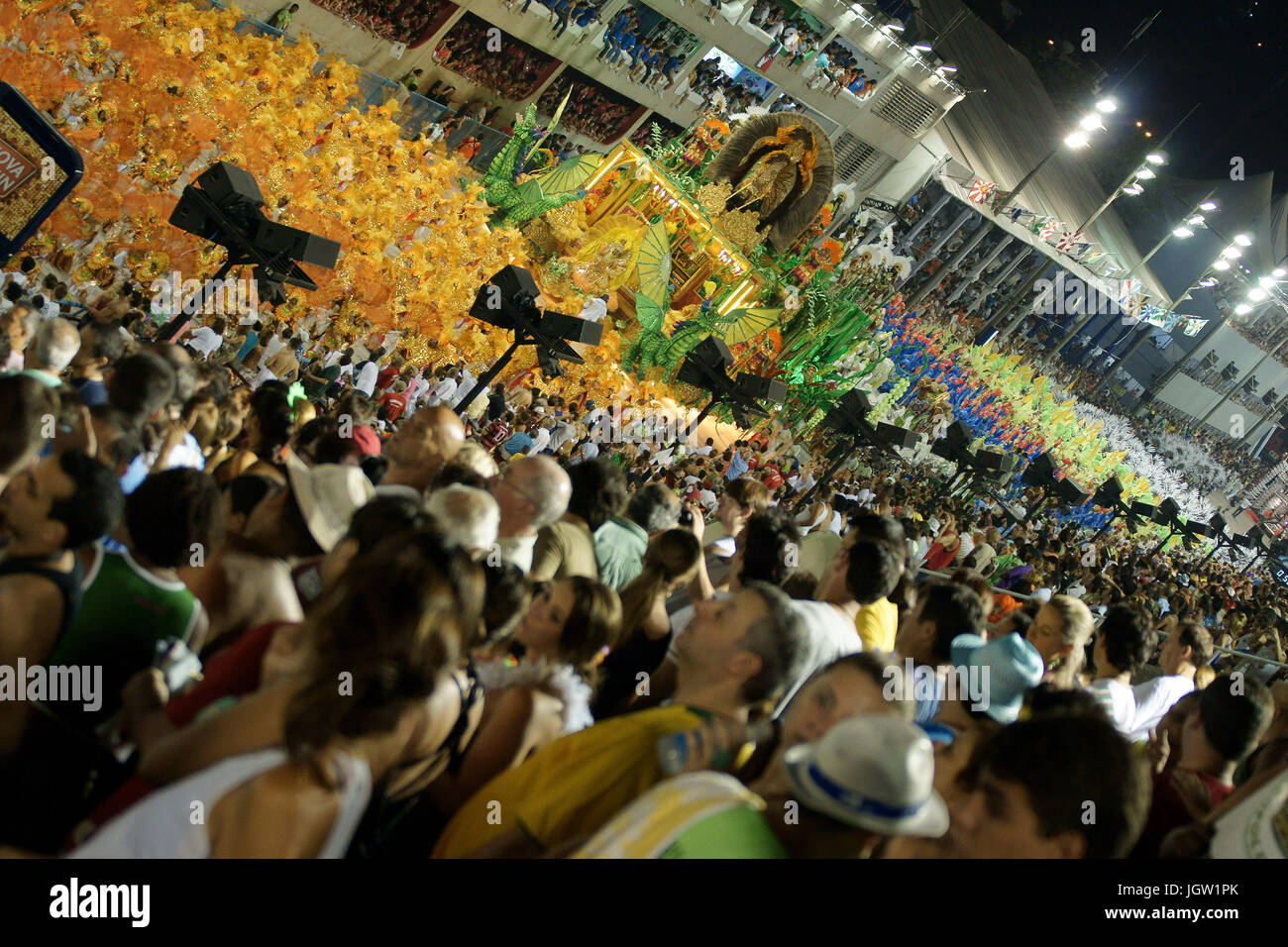 Brazil rio carnival children hi-res stock photography and images - Alamy