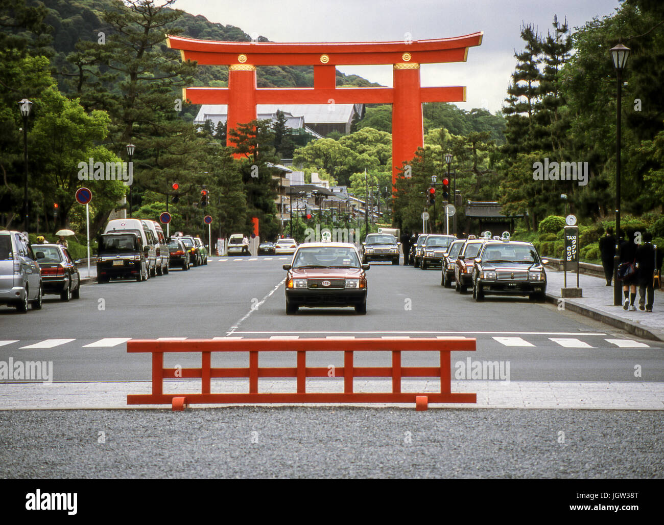 Heian shrine gates hi-res stock photography and images - Alamy