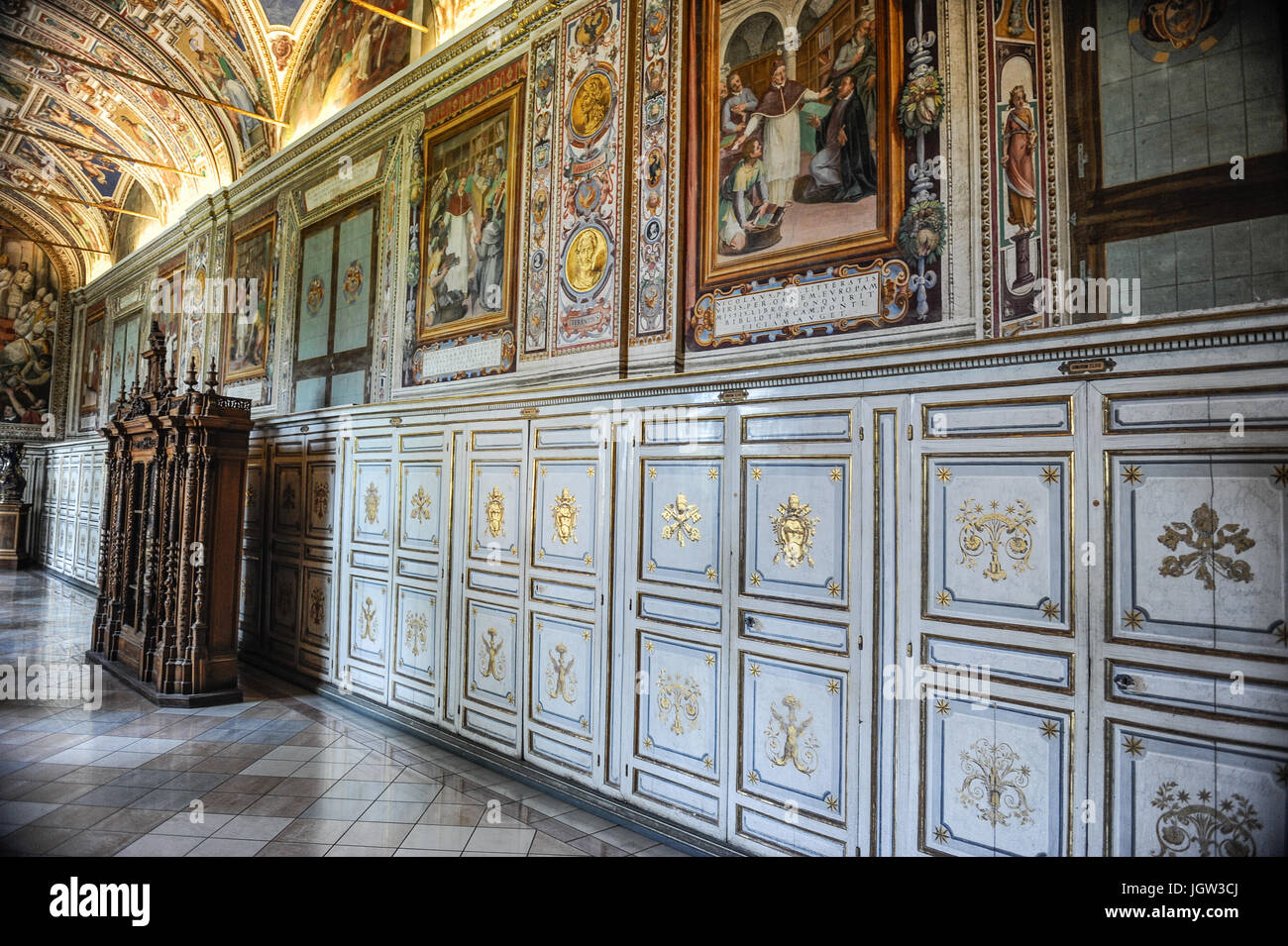 Gallery of Maps in the Vatican Museums, Rome Italy Stock Photo - Alamy
