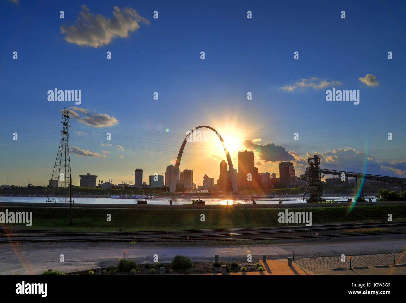 St. Louis, Missouri skyline from Malcolm W. Martin Memorial Park Stock ...