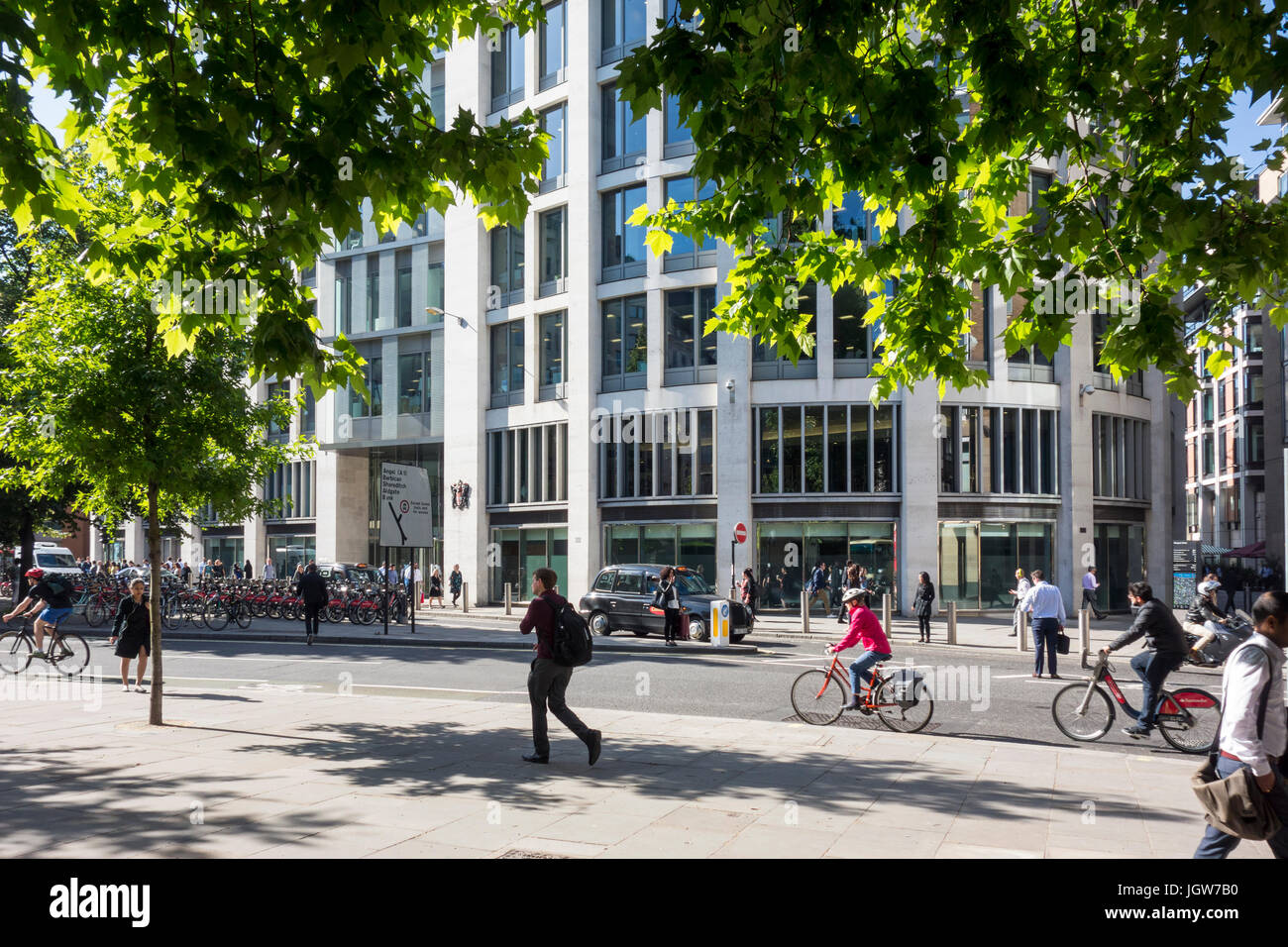 Lse Building High Resolution Stock Photography and Images - Alamy