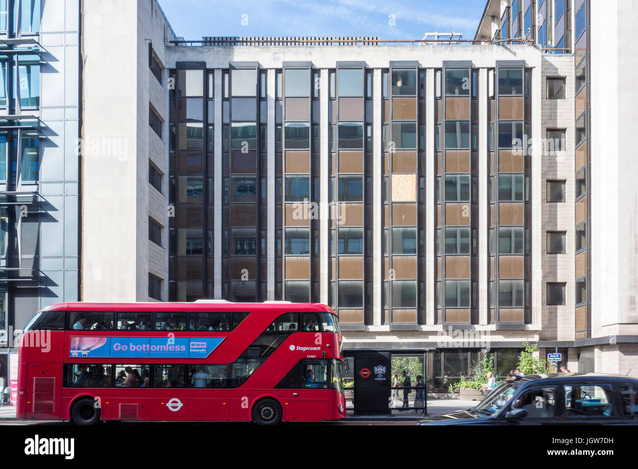 65 holborn viaduct hi-res stock photography and images - Alamy