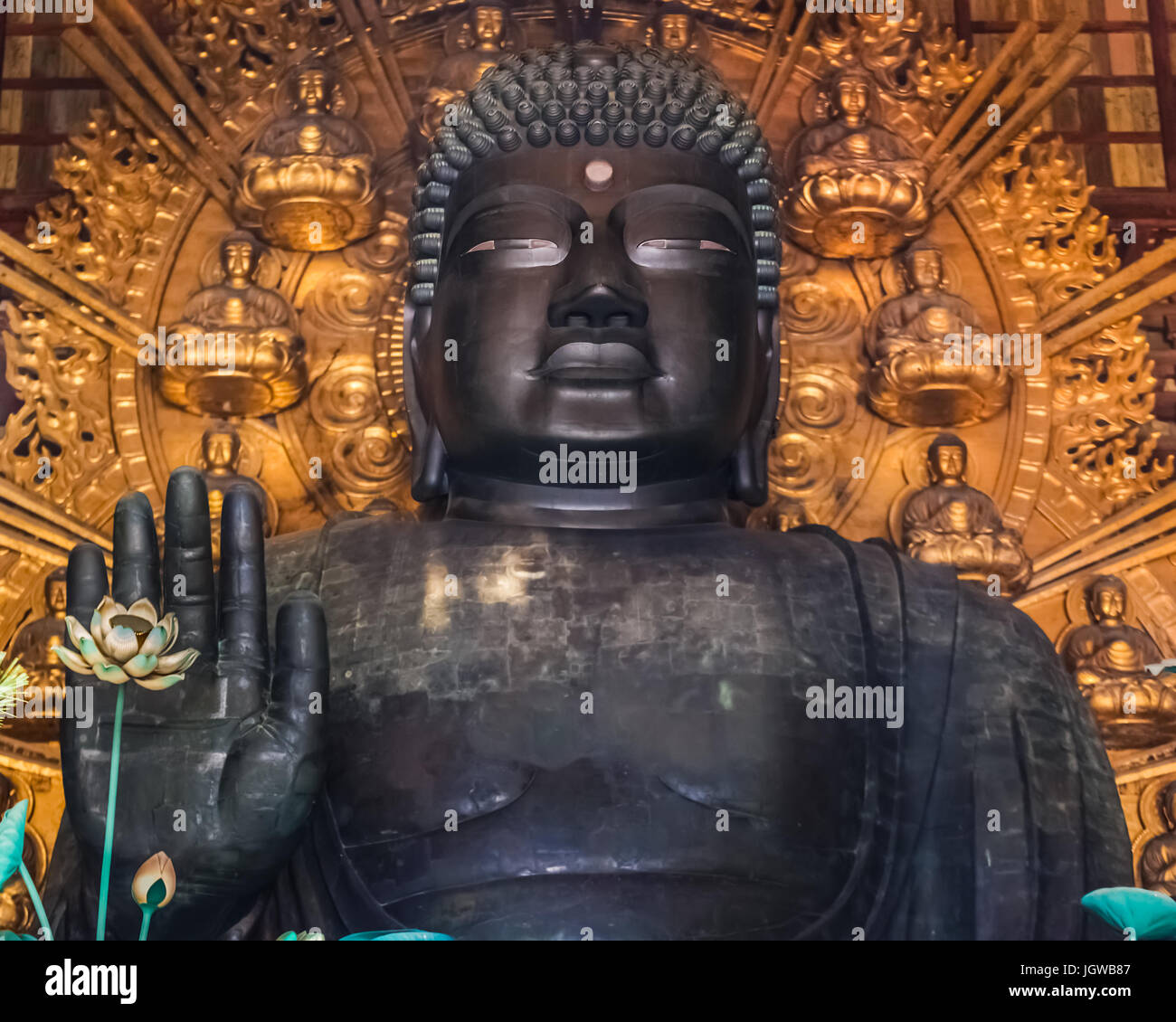 Todai-ji Daibutsu - The Great Buddha at Todai-ji Temple in Nara, Japan ...