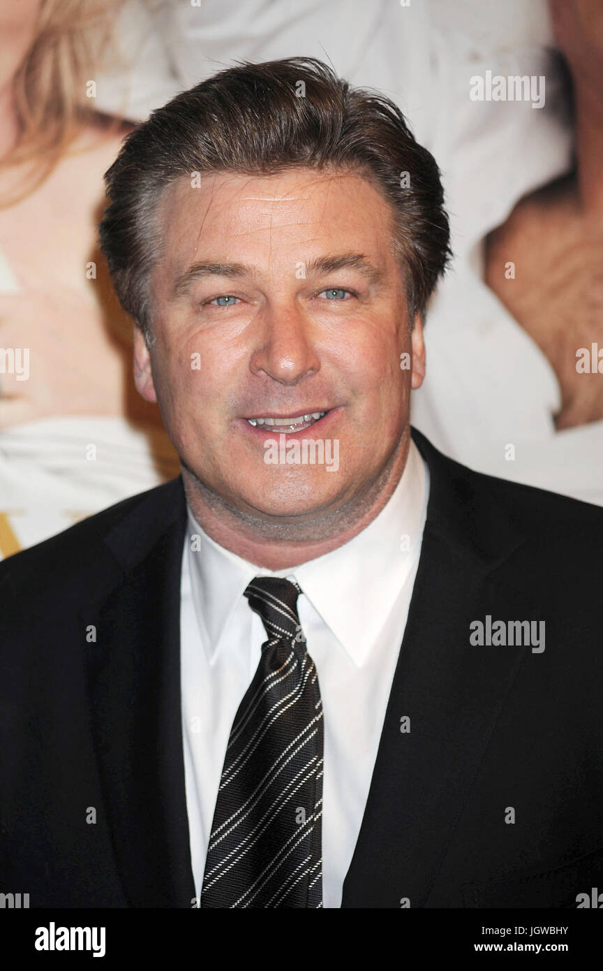 Alec Baldwin at the film premiere of 'It's Complicated' at The Paris ...