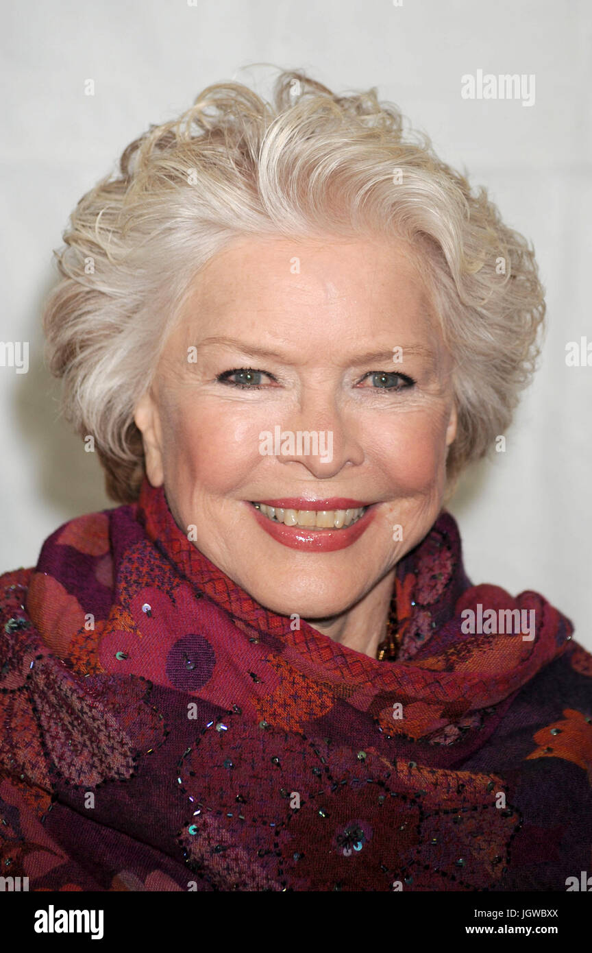 Ellen Burstyn at the 19th Annual Gotham Independent Film Awards at ...