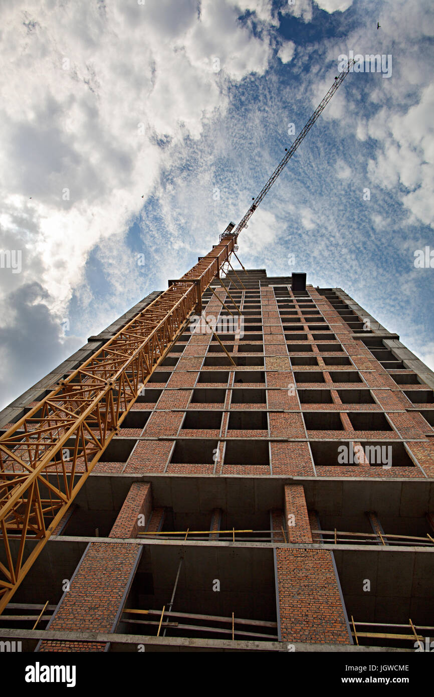 New skyscraper being built hi-res stock photography and images - Alamy