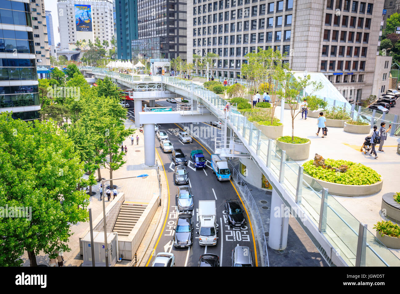 Jun 20, 2017 View of Seoullo 7017 which is the pedestrian road of the Seoul Station overpass in ...