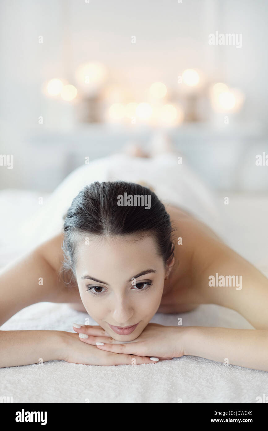 Lifestyle. Lovely girl in spa salon Stock Photo - Alamy