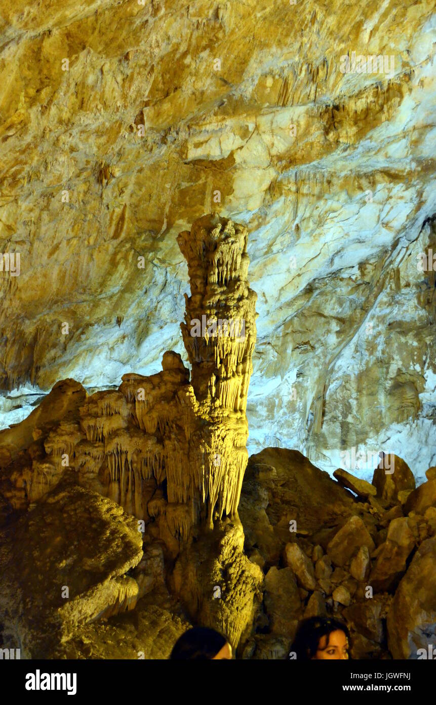 Underground geological cavern interior hi-res stock photography and ...