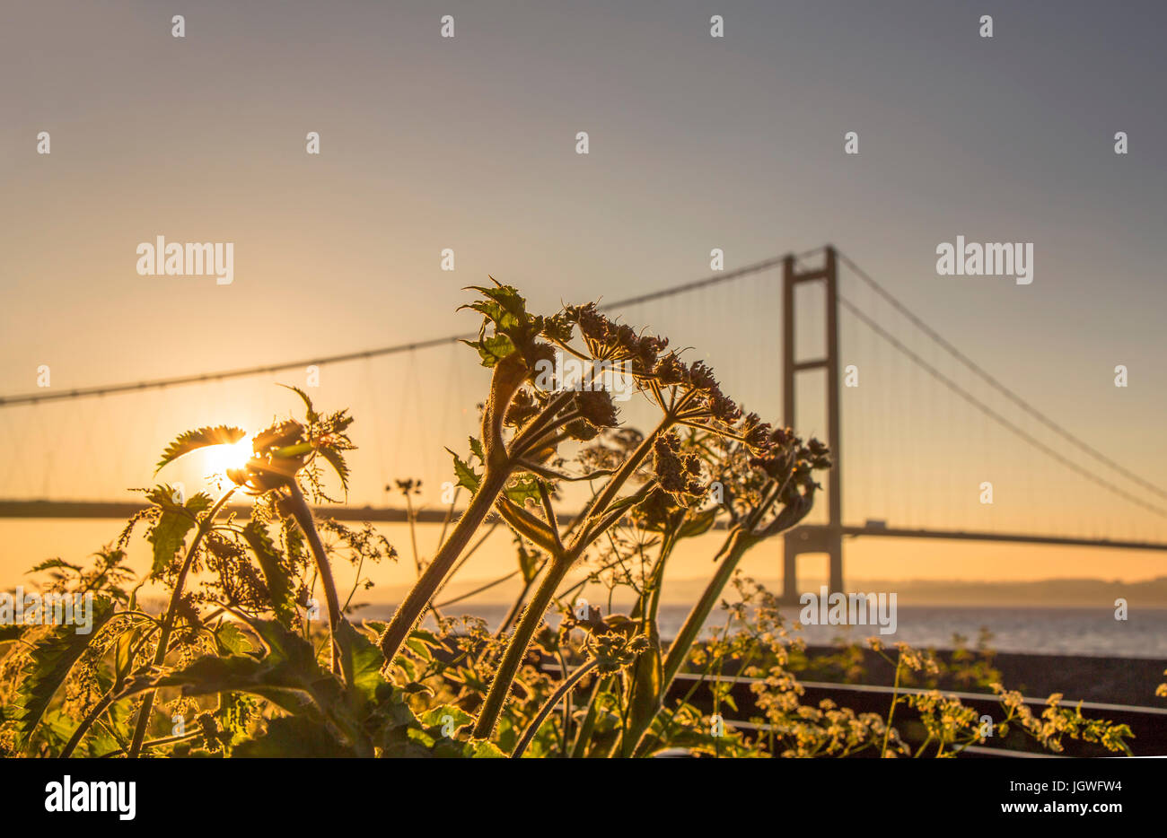 The humber bridge hi-res stock photography and images - Alamy