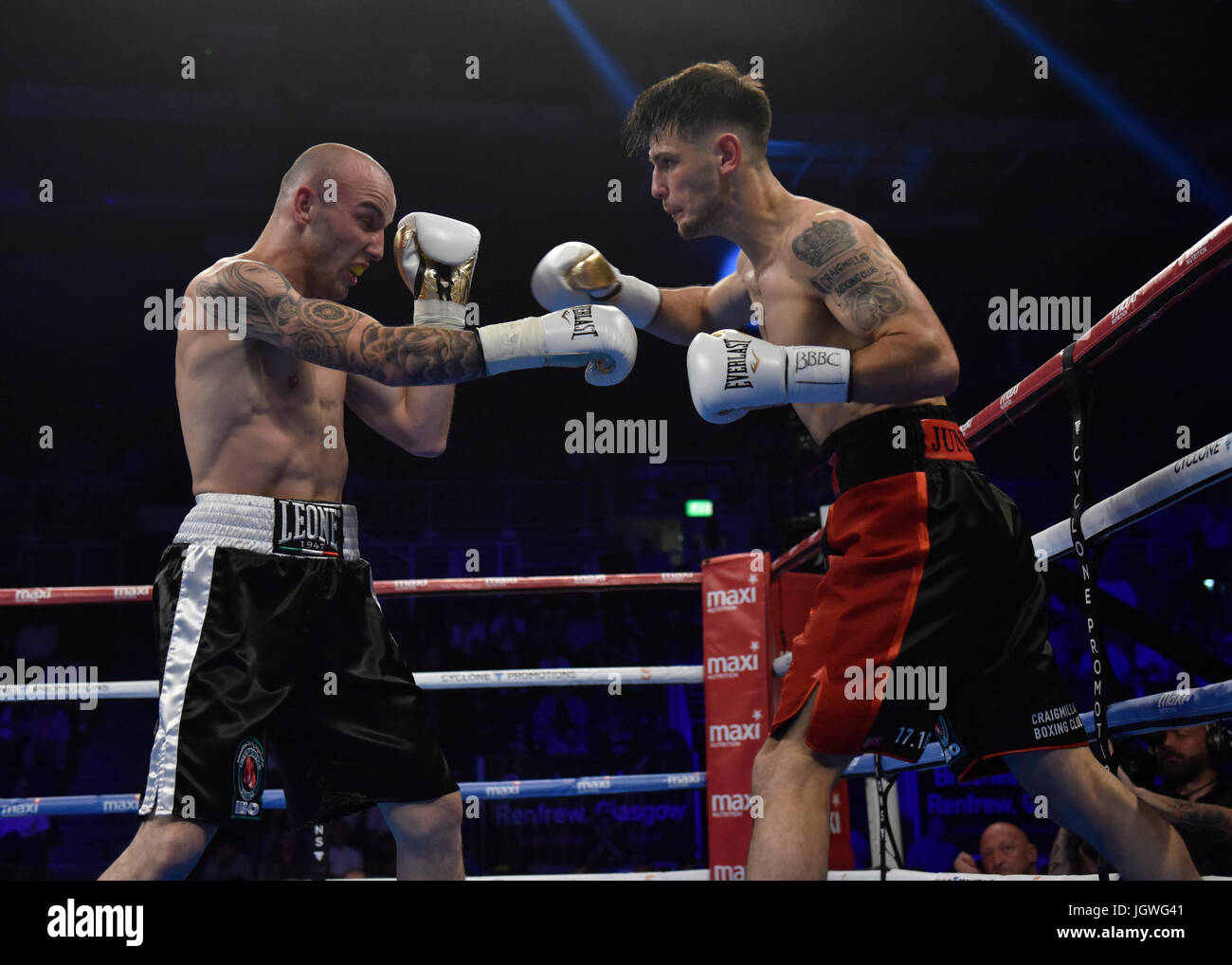 Jason easton boxer hi-res stock photography and images - Alamy