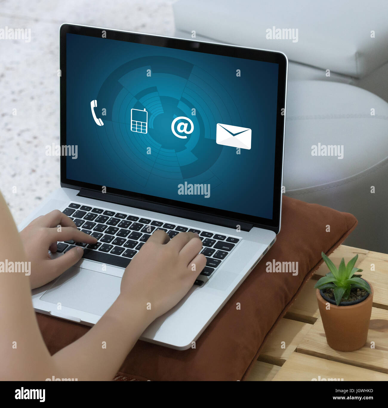 CONTACT US (Customer Support Hotline people CONNECT Stock Photo - Alamy