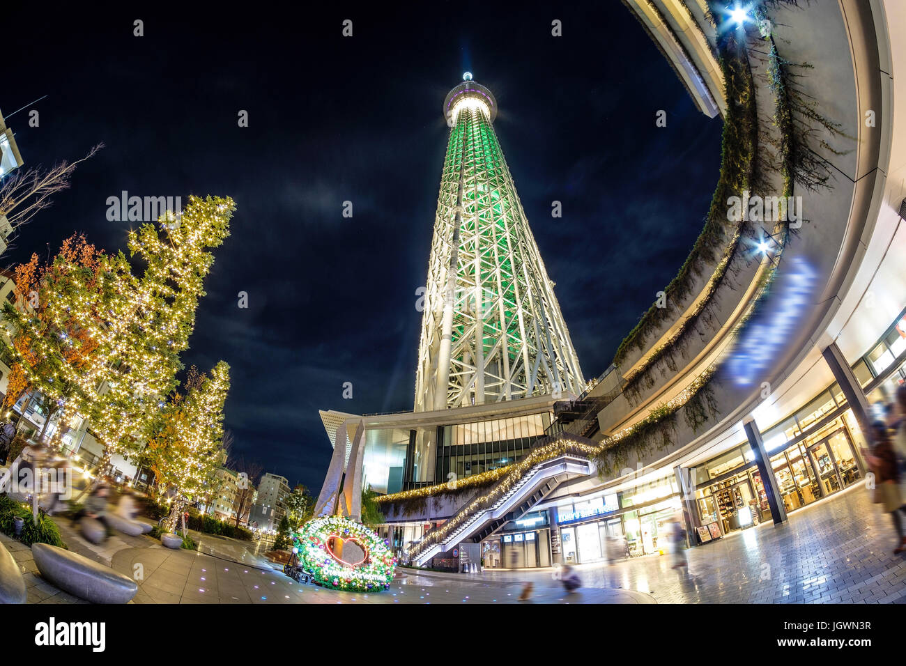 Tv store japan hi-res stock photography and images - Alamy