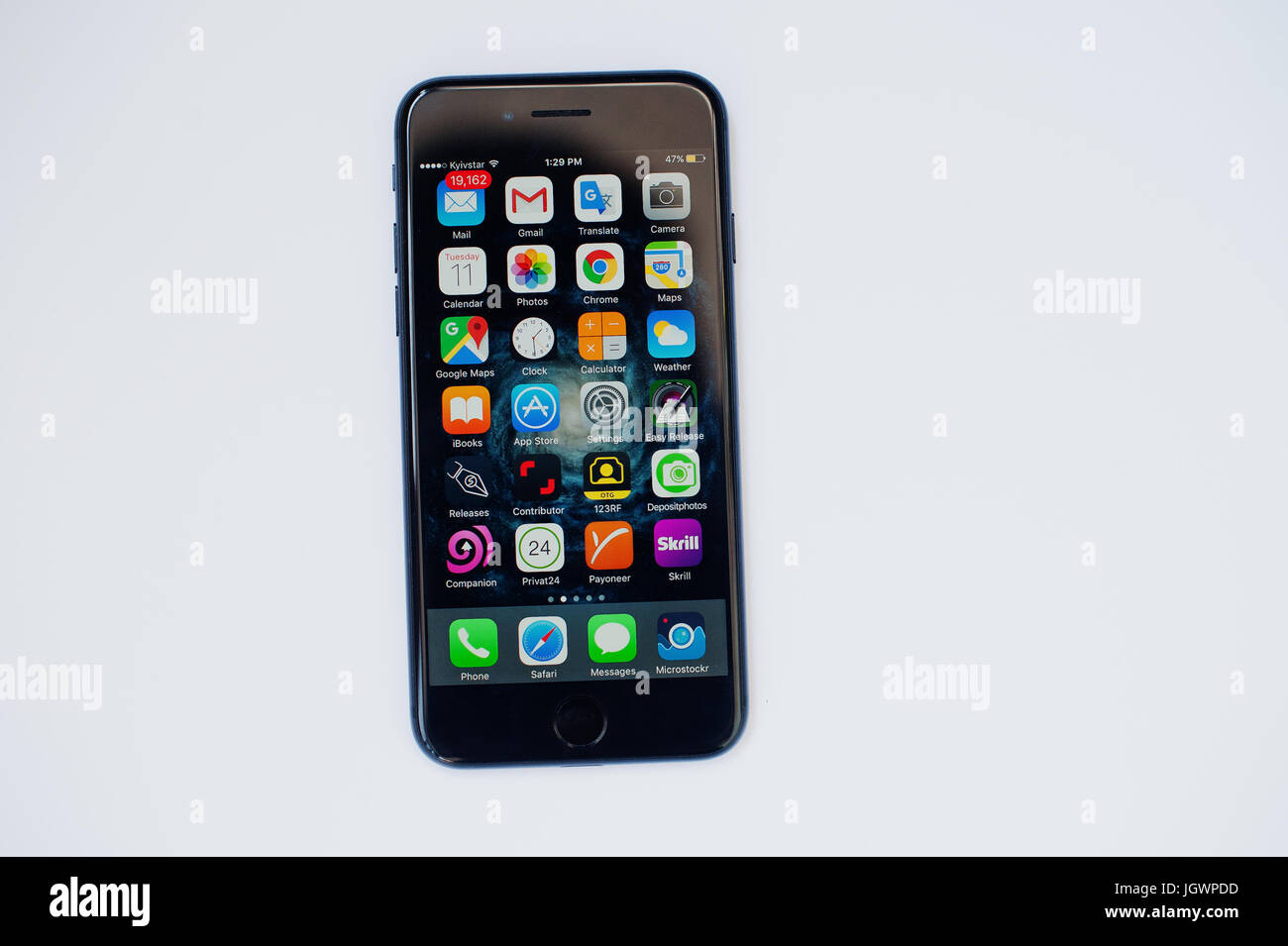 Different mobile applications hi-res stock photography and images - Alamy
