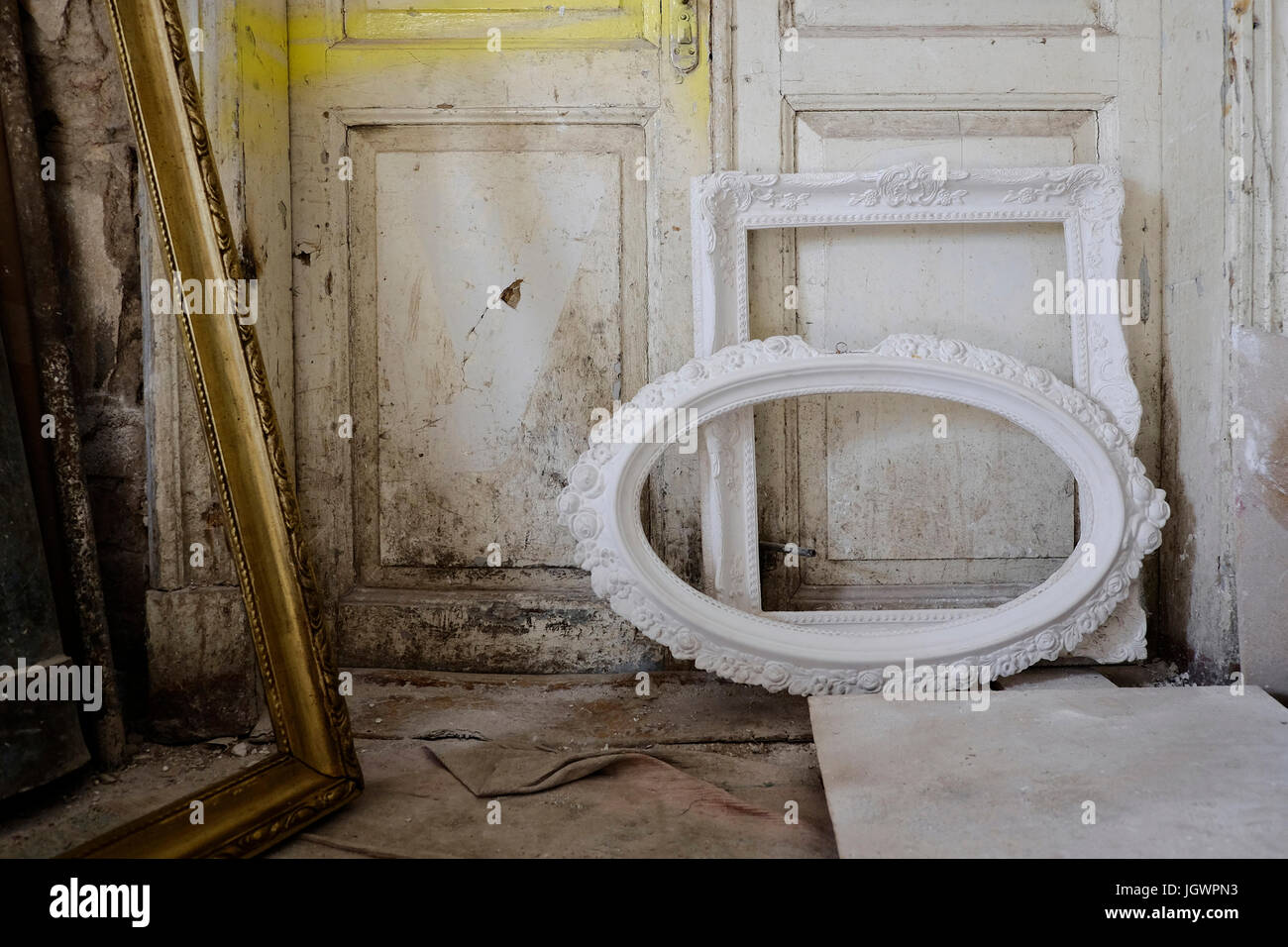 Storeroom hi-res stock photography and images - Alamy