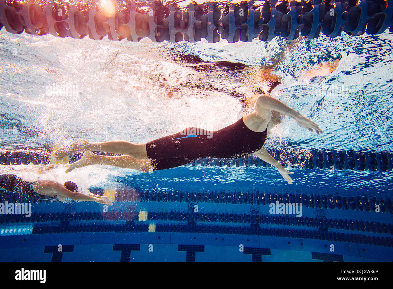 Swimmers performing hi-res stock photography and images - Alamy