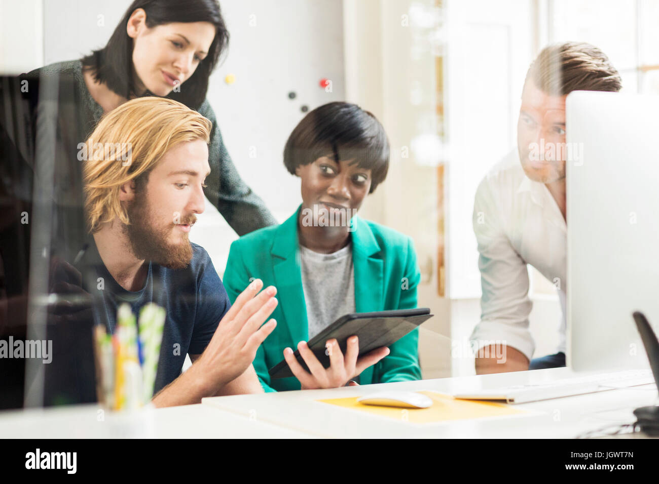 Idea team hi-res stock photography and images - Alamy
