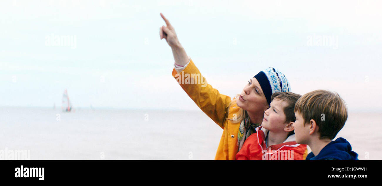 MUM'S LIST, l-r: Emilia Fox, Matthew Stagg, William Stagg, 2016 ...