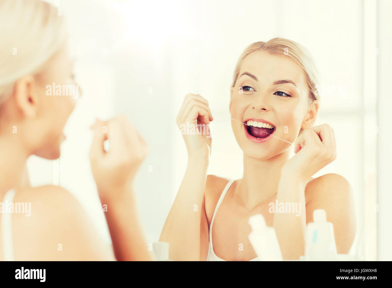 Cleaning teeth hi-res stock photography and images - Alamy