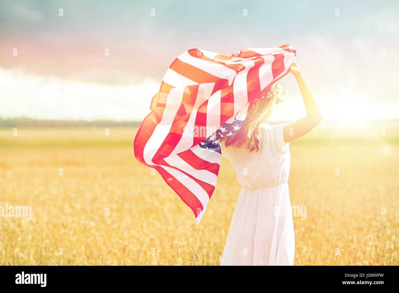 Woman american flag patriotism hi-res stock photography and images - Alamy
