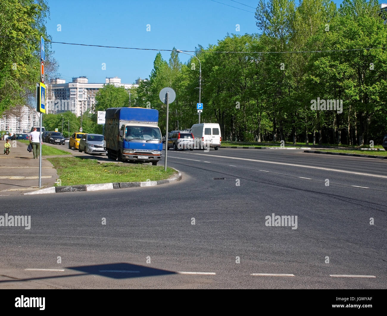 roads and streets of Moscow in the spring Stock Photo - Alamy