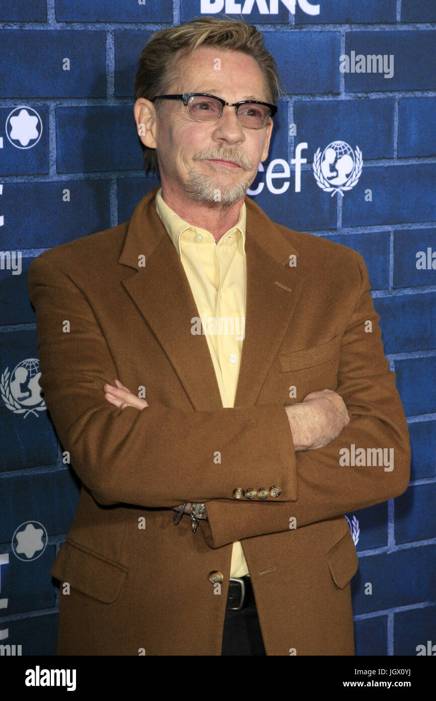 Los Angeles, CA, USA. 23rd Feb, 2013. LOS ANGELES - FEB 23: Dennis ...