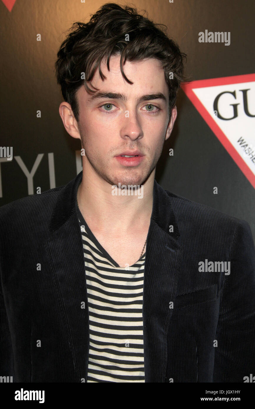 Matthew beard hi-res stock photography and images - Alamy