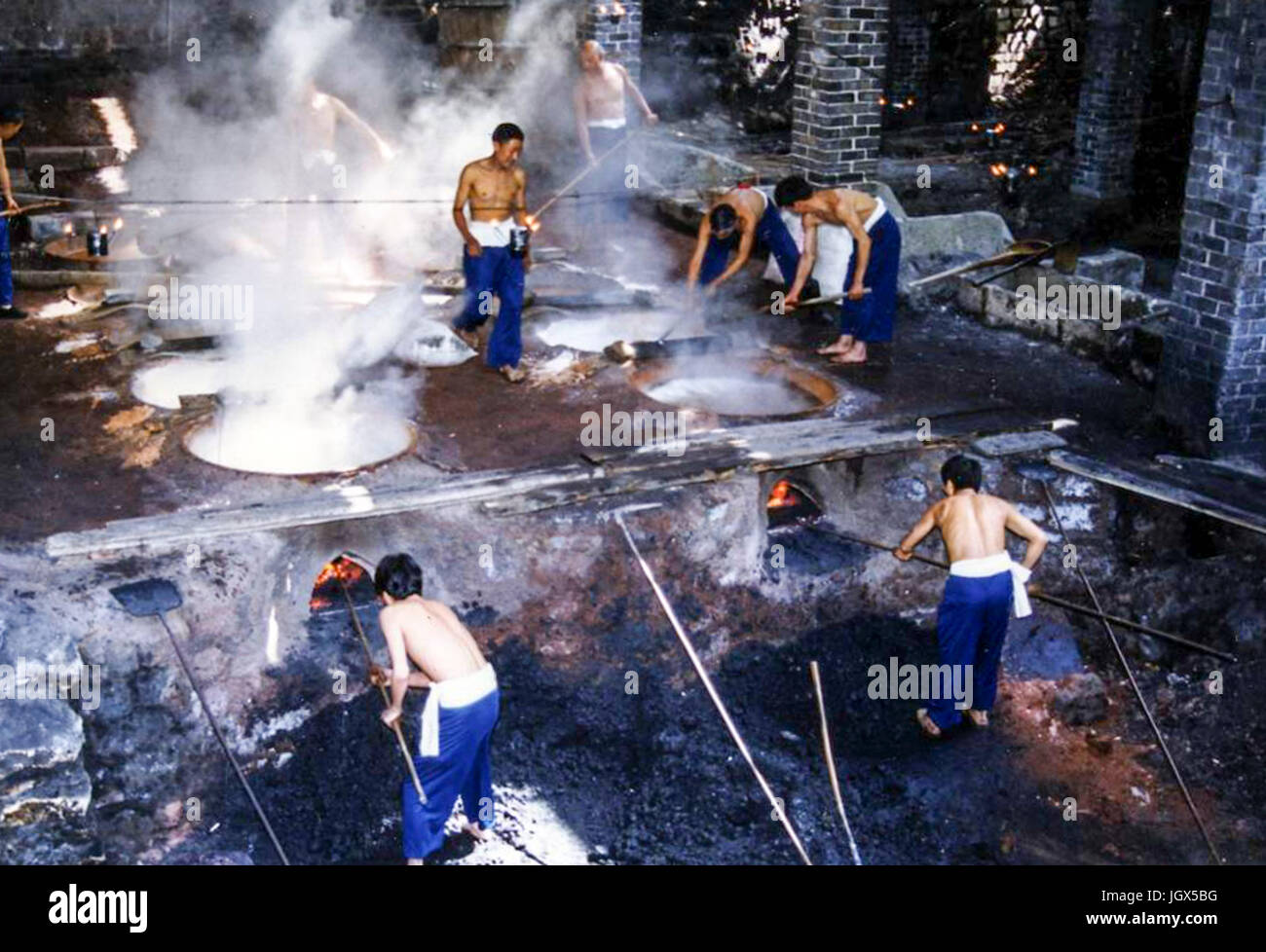 Brine pits hi-res stock photography and images - Alamy