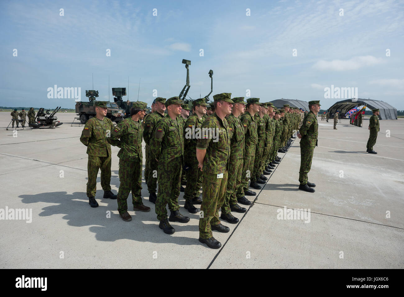Long range air defense missile system hi-res stock photography and ...