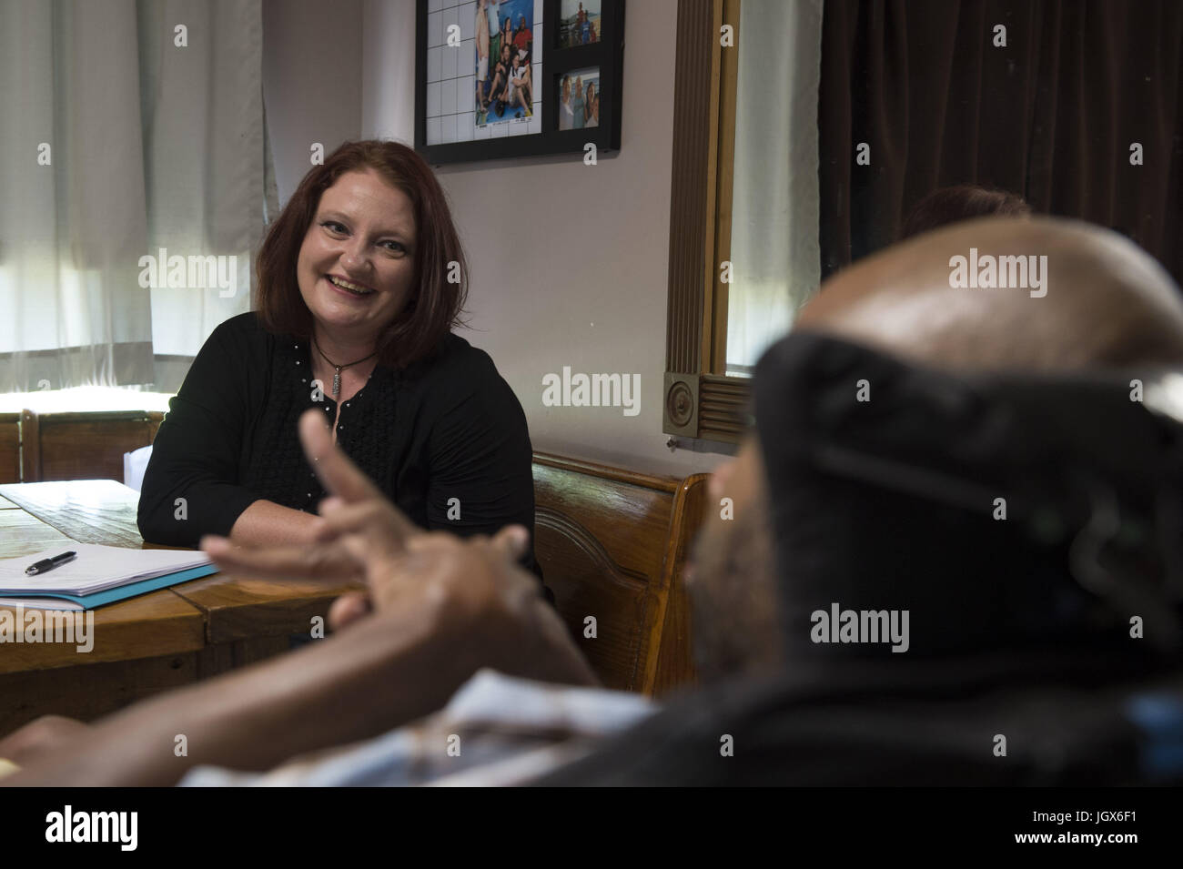 Angela curtis hi-res stock photography and images - Alamy