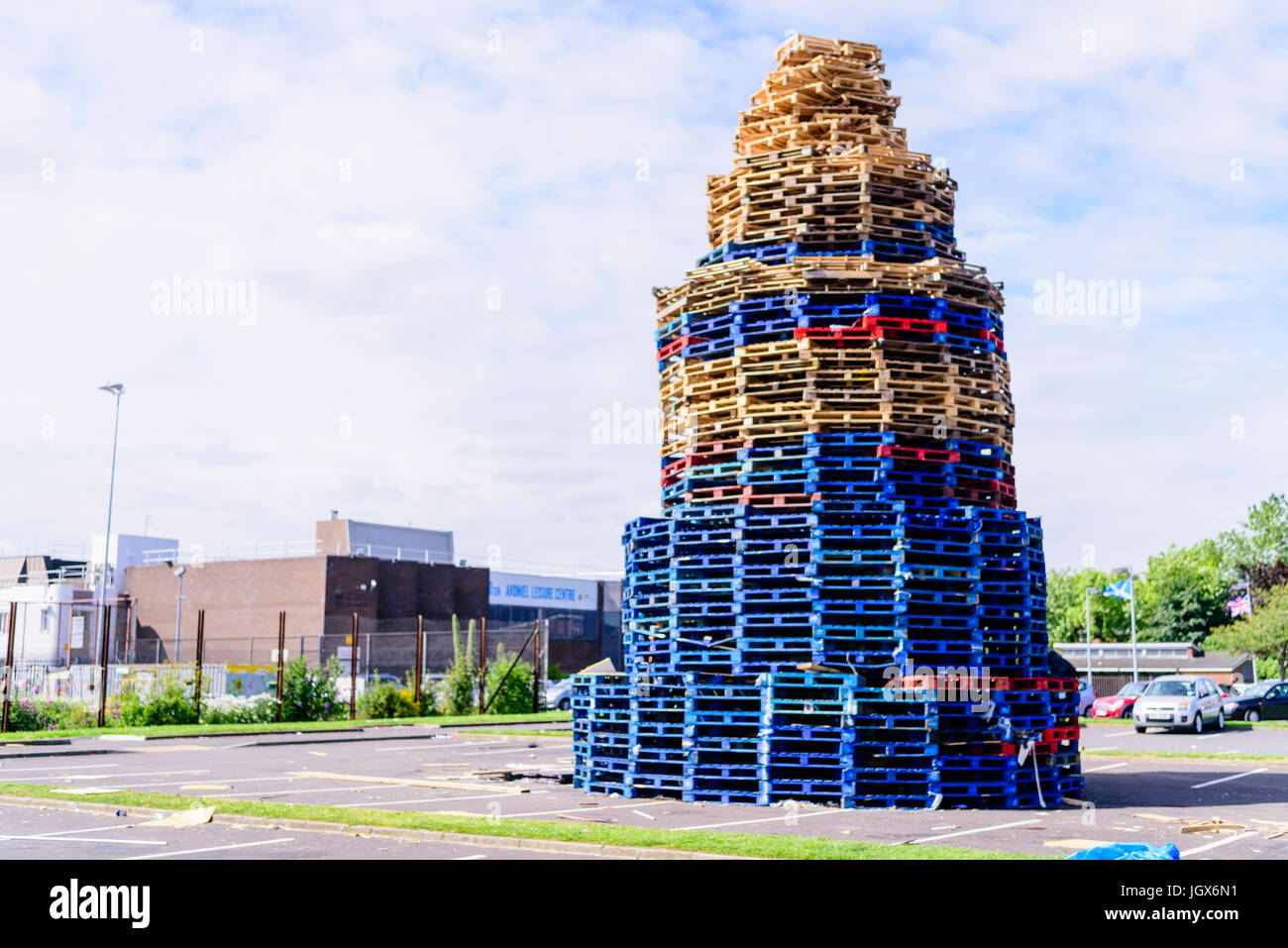 Belfast, Northern, Ireland. 11th July, 2017. Large bonfire built at ...