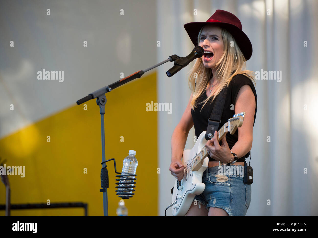 Roseburg, OREGON, USA. 11th July, 2017. American singer and songwriter ...