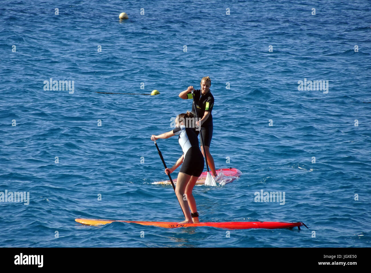 Stehpaddel hi-res stock photography and images - Alamy