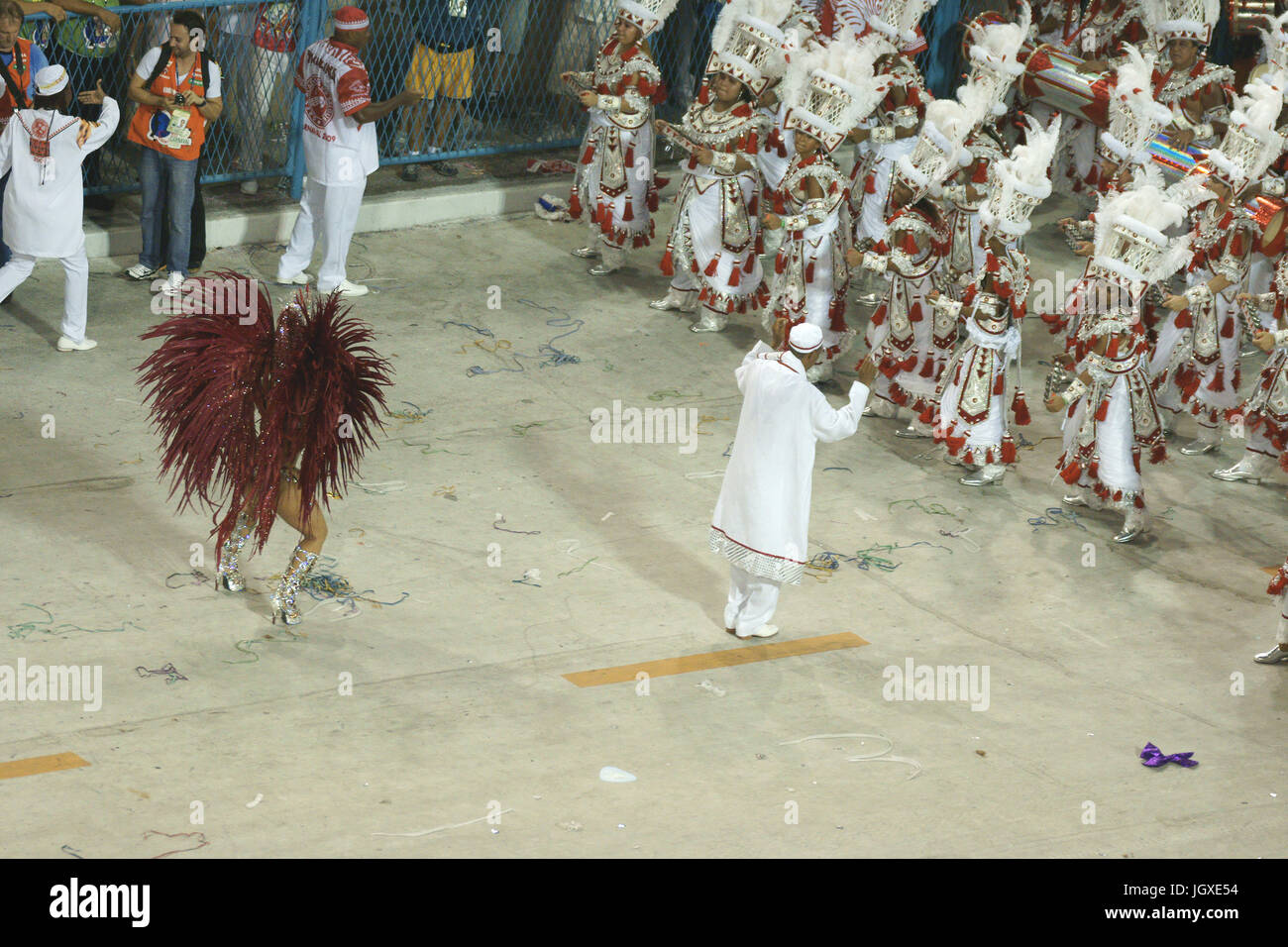 Rio de janeiro carnival queen hi-res stock photography and images - Alamy