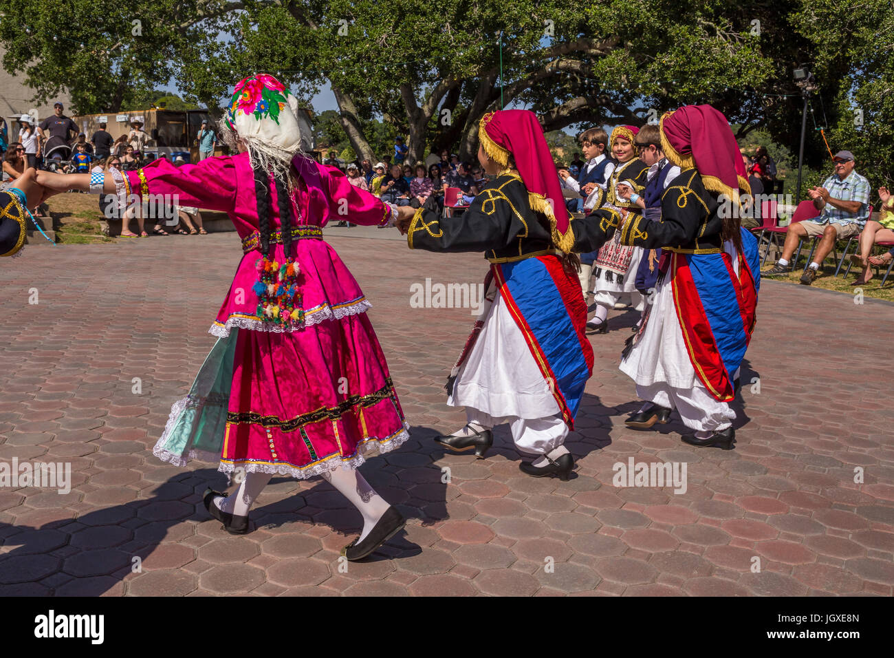 Greek-American girls and boys, Greek folk dancers, dancing, Greek dance ...