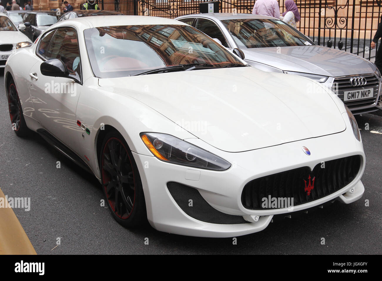 A Maserati GranTurismo outside Harrods in central London Stock Photo ...