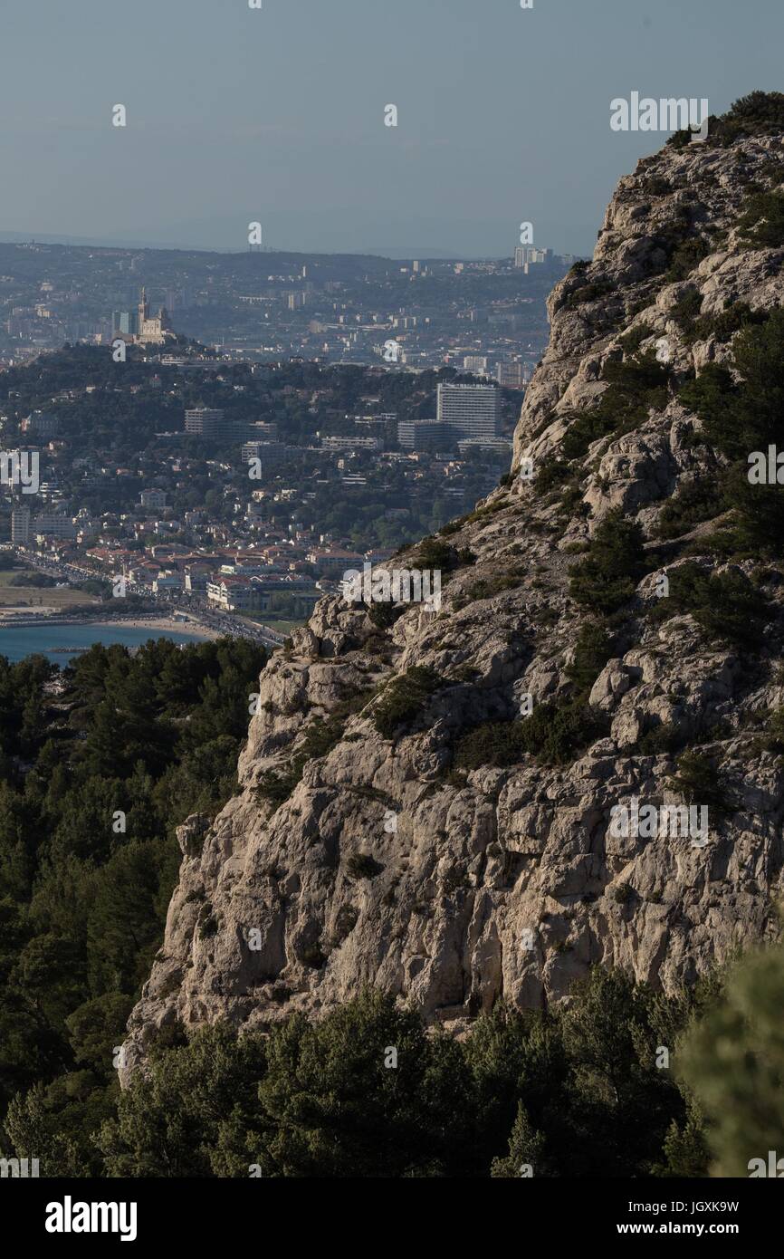 Countryside marseille france hi-res stock photography and images - Alamy