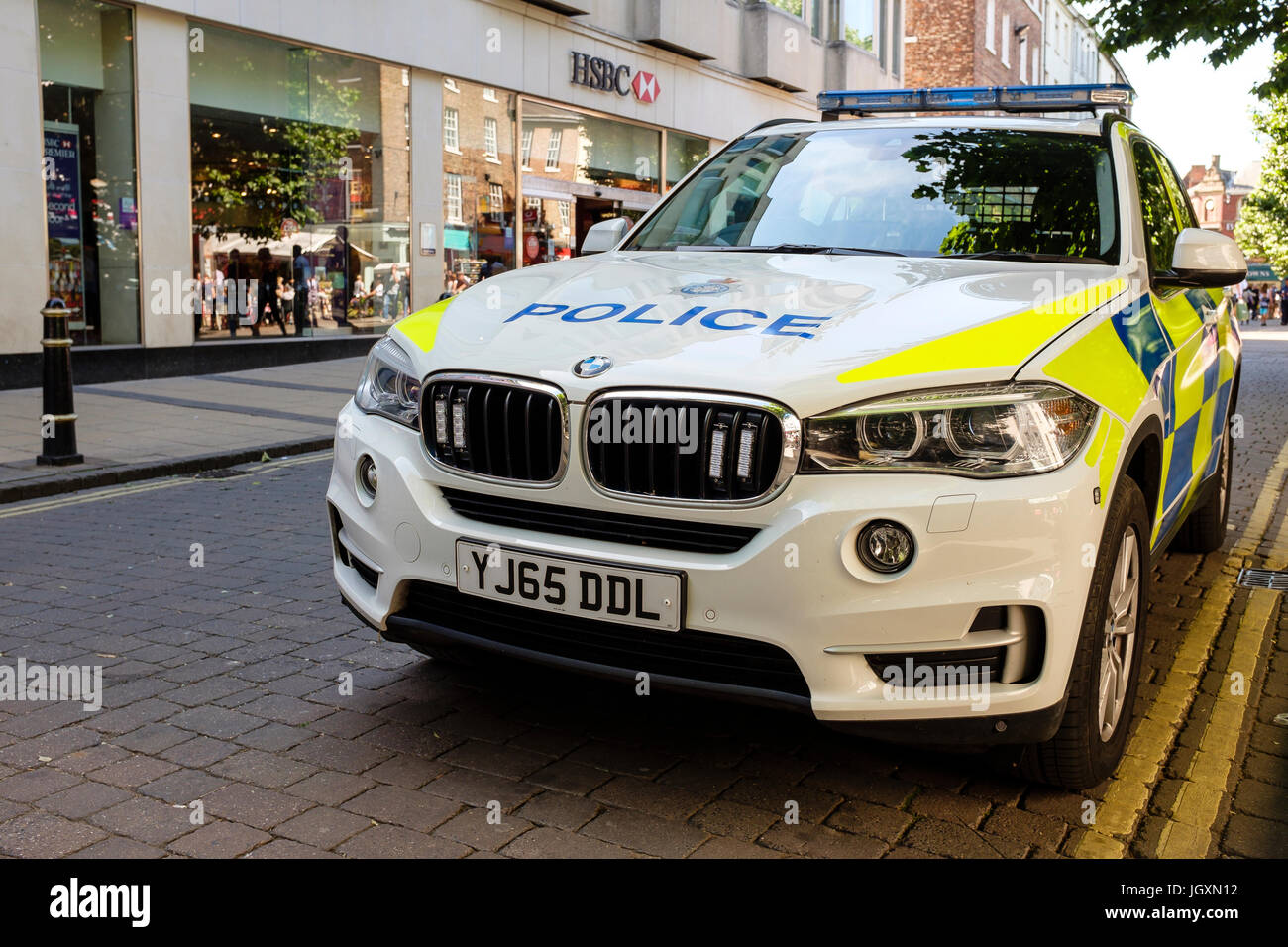 British bmw police car hi-res stock photography and images - Alamy