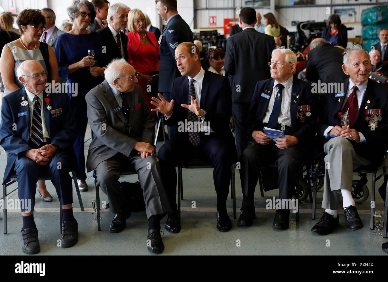 Lancaster rear gunner hi-res stock photography and images - Alamy